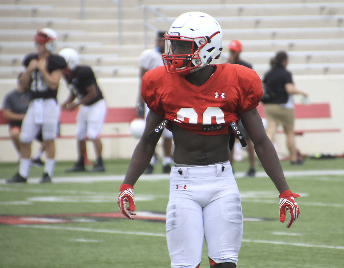 Randle named Preseason All-Southland - Port Arthur News | Port Arthur News