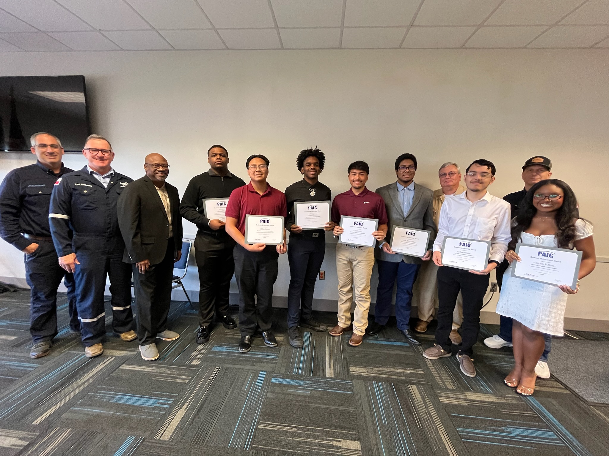 Port Arthur Industrial Group awards $10,000 scholarships to nine PAISD ...